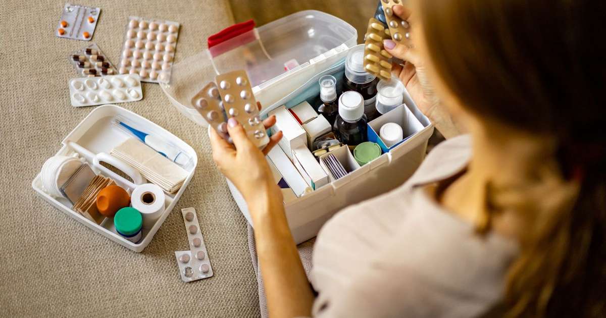 Veja os cuidados para armazenar medicamentos em casa