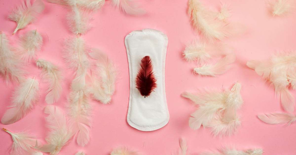 Menstruação diferente pode indicar miomas; entenda melhor