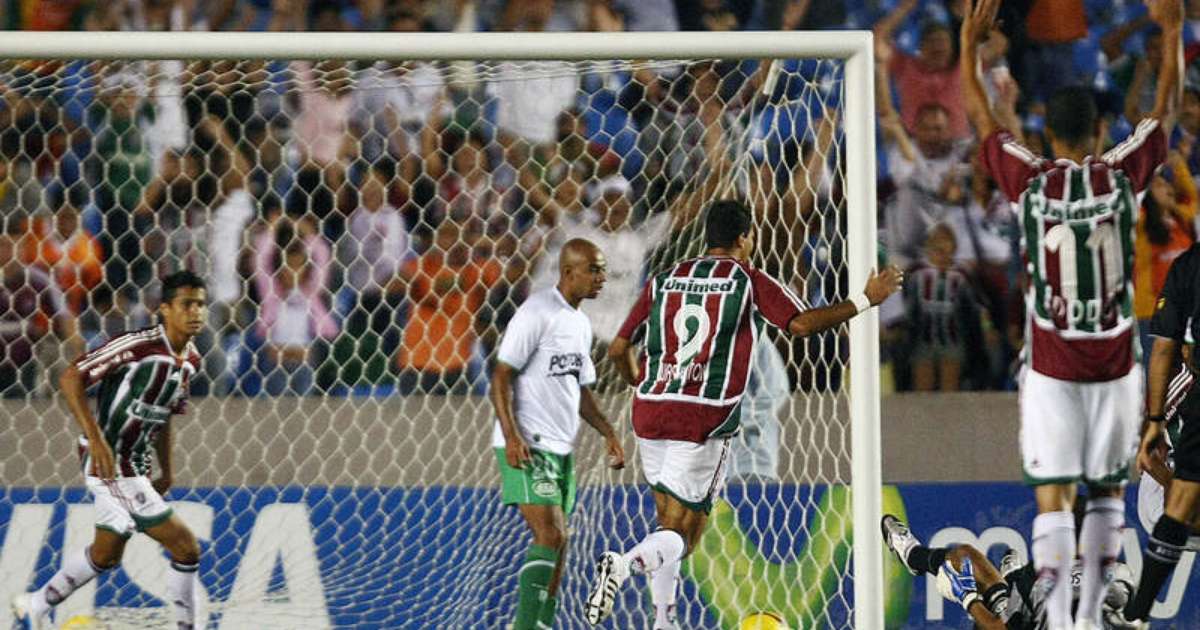 Washington projeta semifinal da Libertadores e crava título do Fluminense