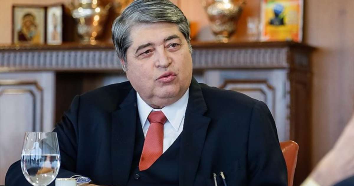 Datena revela uso de 6 stents no coração; para que serve o dispositivo?