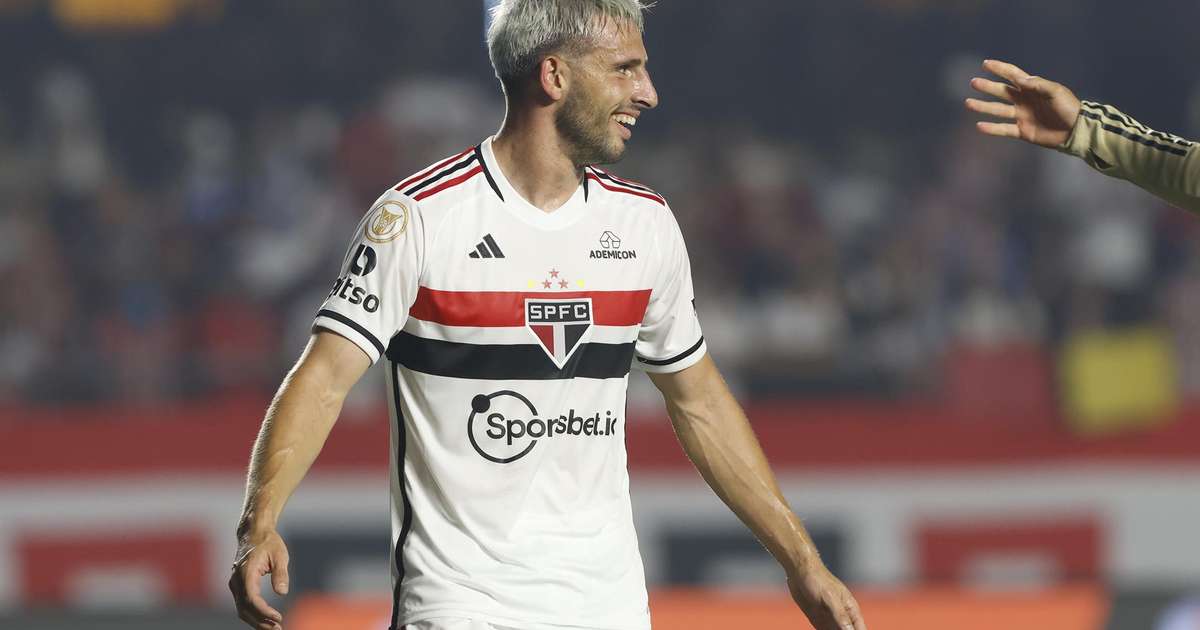 Com gols no Majestoso, Calleri se torna o quinto maior artilheiro do ...