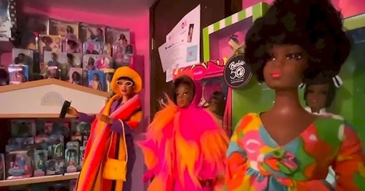 Vem aí o novo documentário sobre a primeira Barbie negra