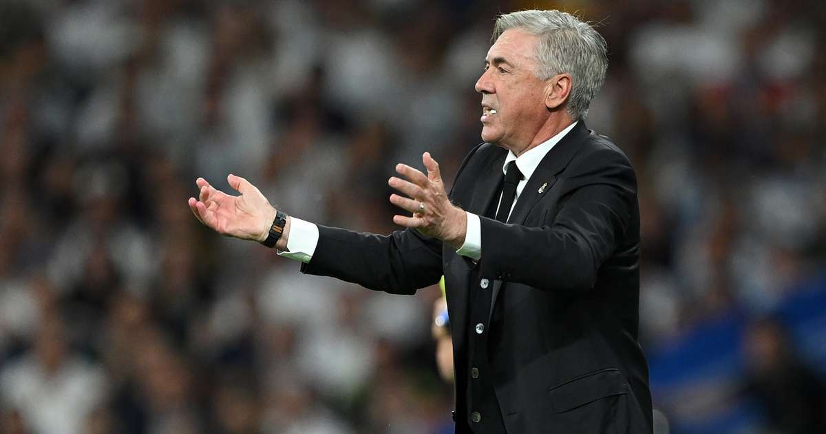 Ancelotti despista sobre treinar o Brasil: 'Apenas rumores' Ancelotti despista sobre treinar o Brasil: 'Apenas rumores'