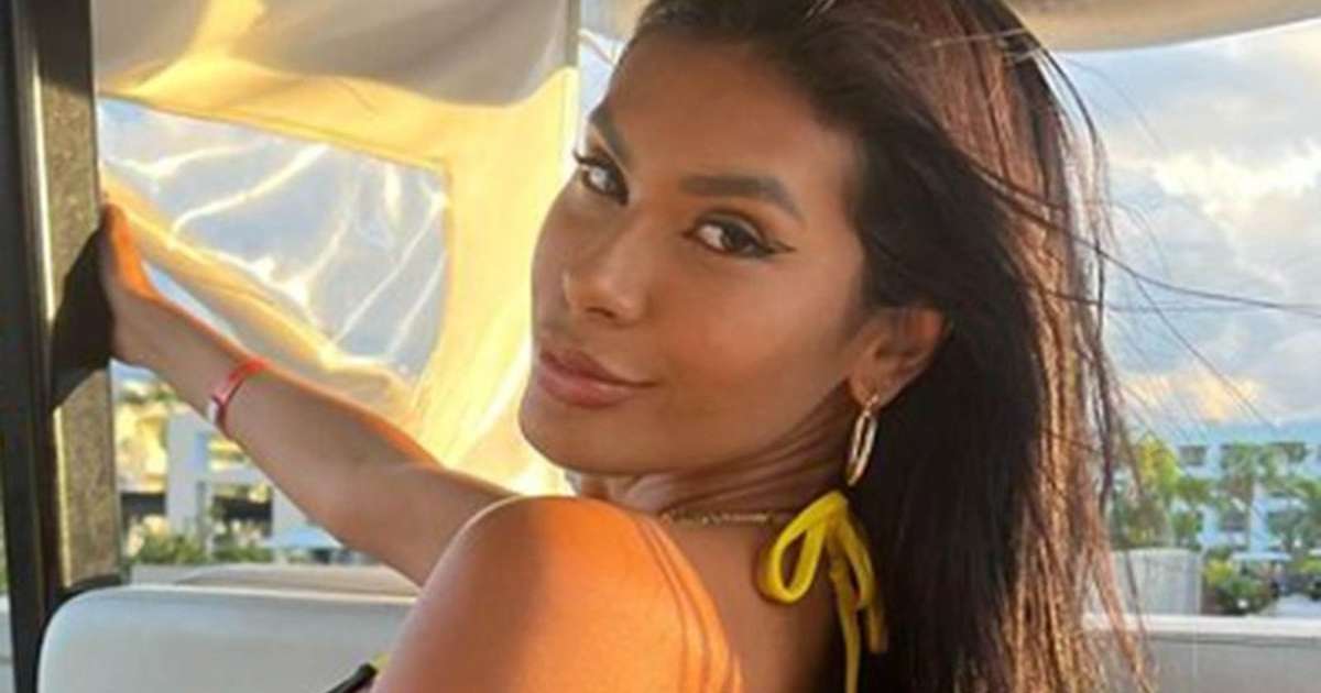 Pocah completa 29 anos de vida com ensaio estonteante