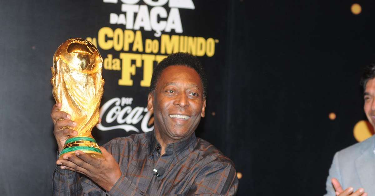 Três casamentos e sete filhos: relembre a vida de Pelé