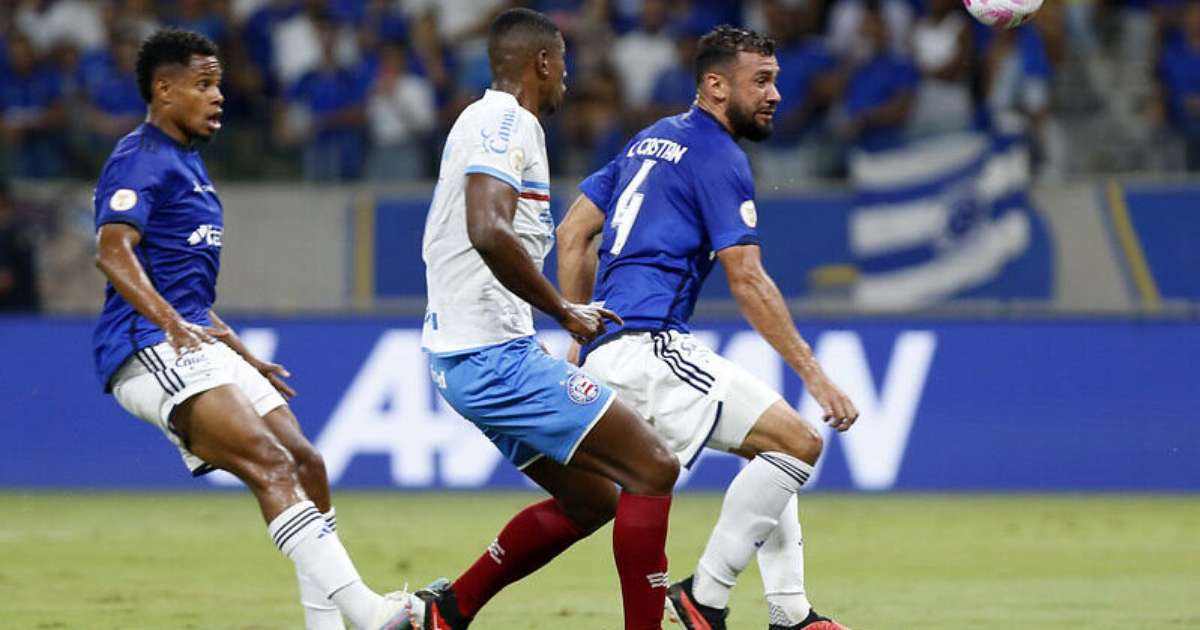Cruzeiro vence o Bahia e dá passo importante para ficar na Série A Cruzeiro vence o Bahia e dá passo importante para ficar na Série A