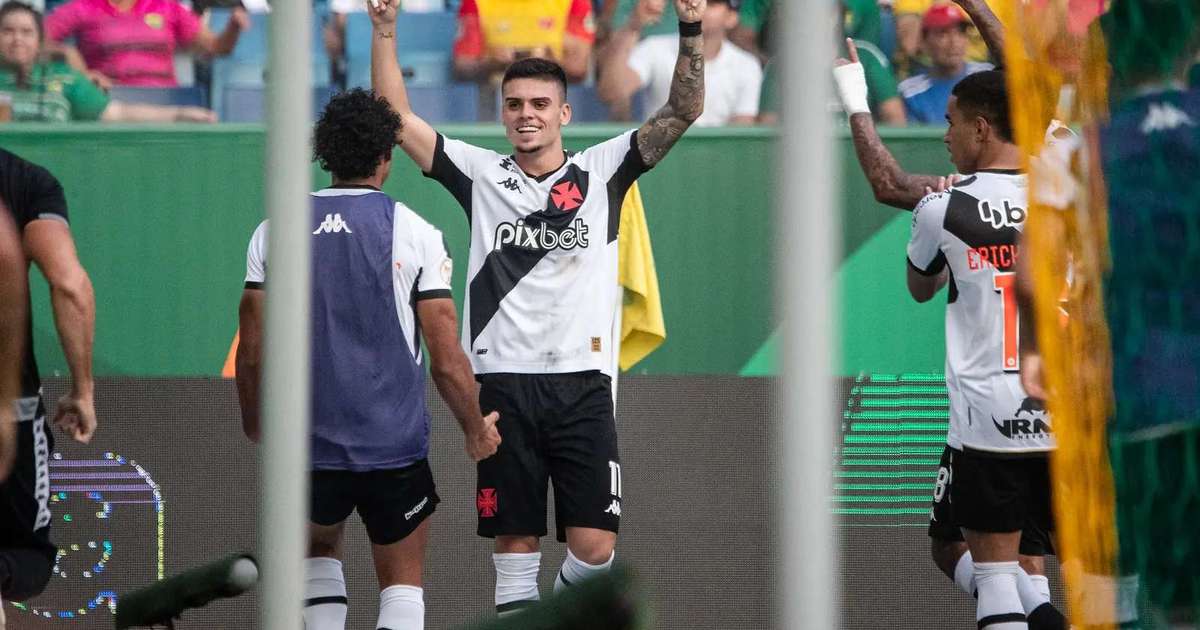 Gabriel Pec volta a marcar e reforça papel fundamental no Vasco na luta ...