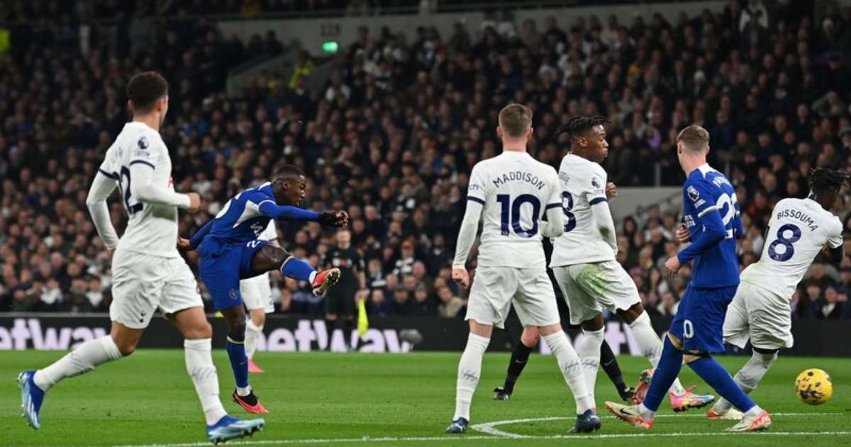 Nicolas Jackson brilha, e Chelsea goleia o Tottenham pela Premier League