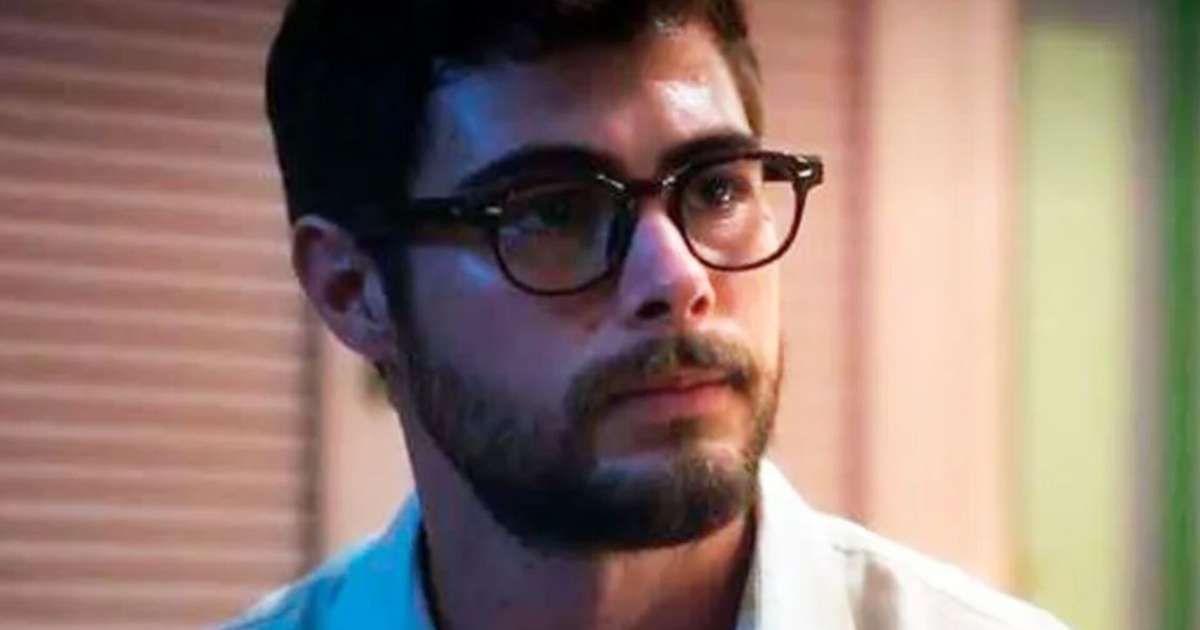 Hélio faz anúncio e arruína plano de Agatha em 'Terra e Paixão'