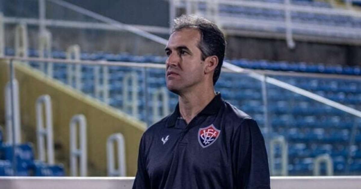 Técnico do Vitória, Léo Condé fala sobre campanha do acesso: 'Não foi ...