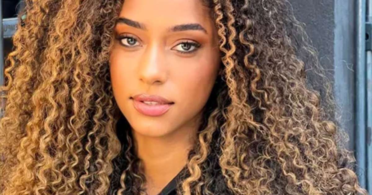 Morre atriz famosa aos 22 anos após ser internada com tuberculose