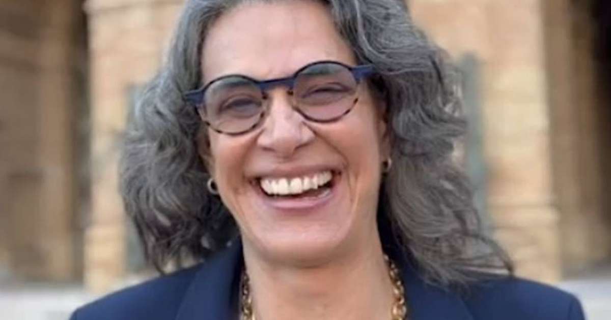 Cantora Simone é homenageada no Grammy Latino