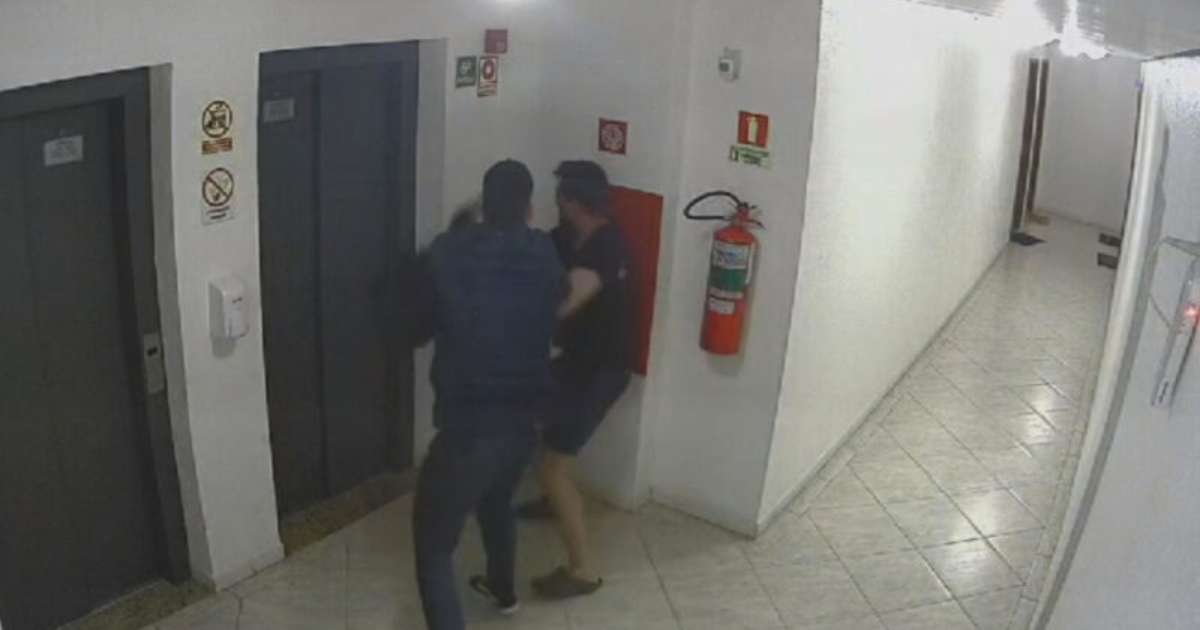 Vídeo: Homem é espancado e roubado pelo ex-companheiro em Canoas