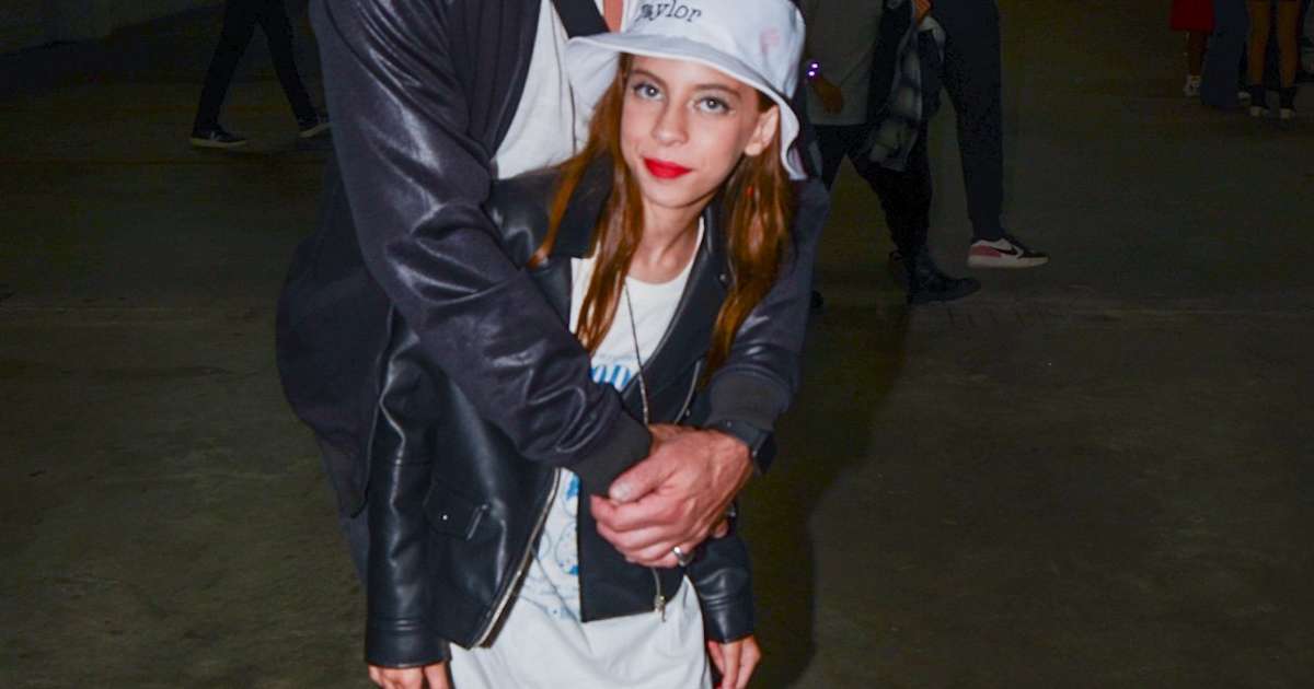 Veja a beleza da filha de Henri Castelli no show de Taylor Swift em São ...
