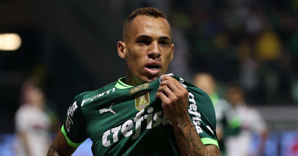 Breno Lopes comemora sequência e espera casa cheia contra América-MG