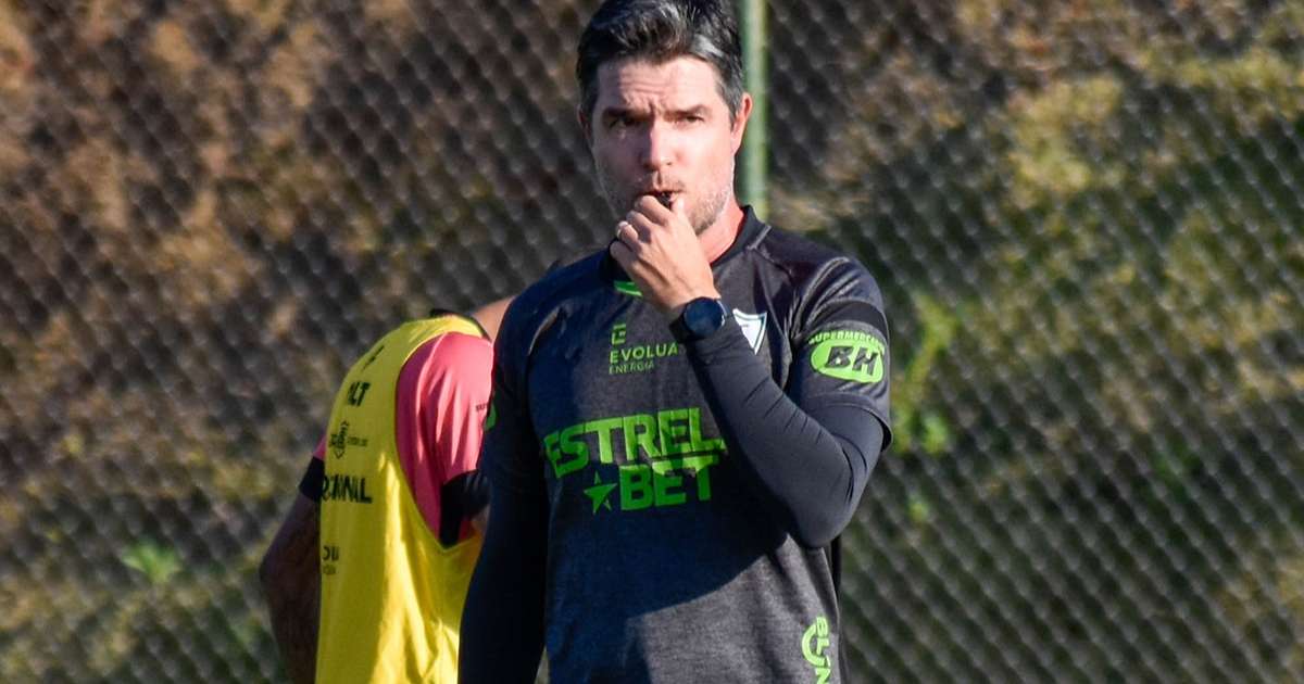 Diogo exalta vitória do América mesmo com muitos desfalques