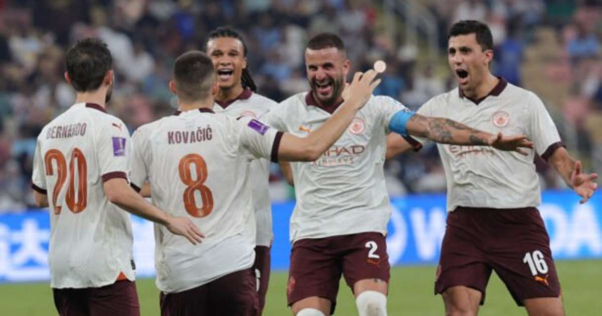 Manchester City bate o Urawa Reds e encara o Fluminense na final do Mundial