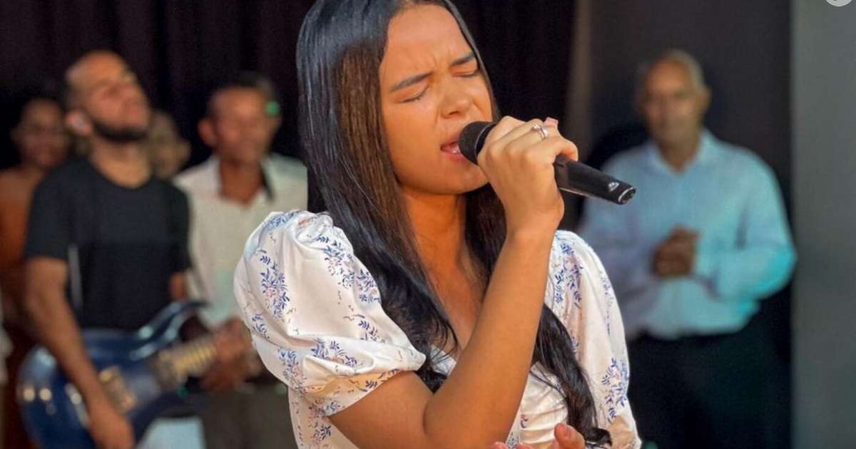 Cantora gospel de 18 anos morre após acidente grave. Detalhes!
