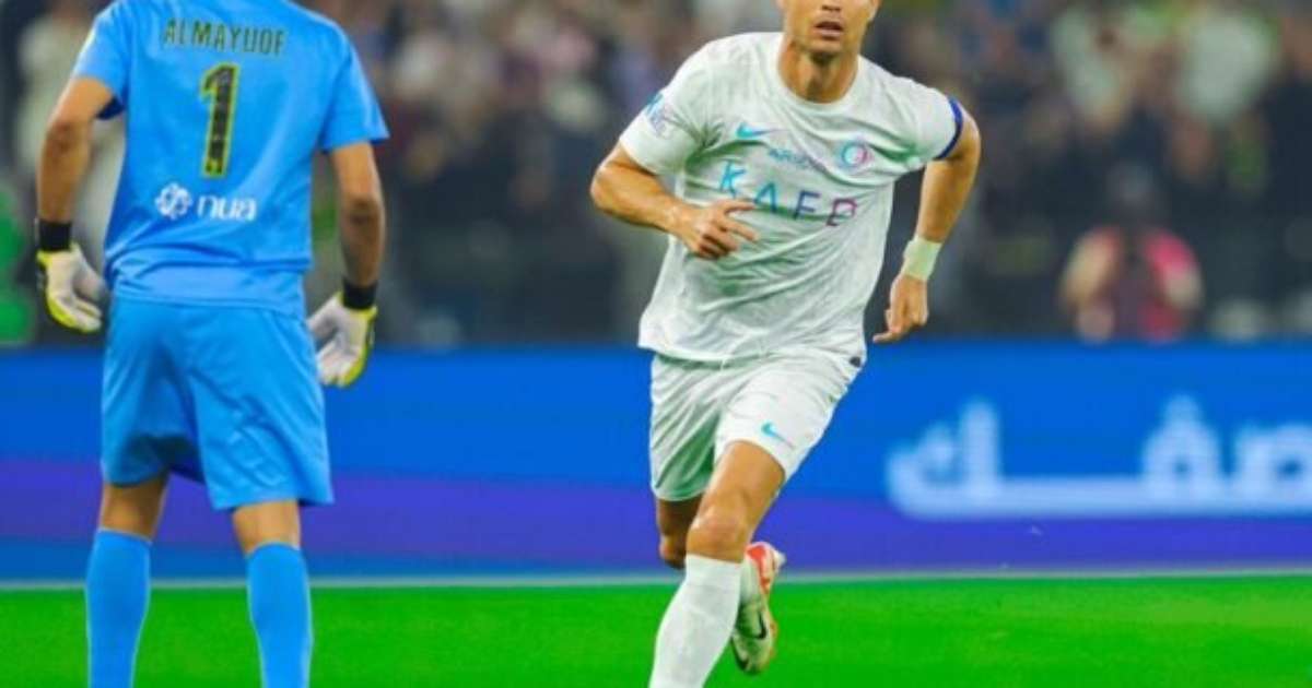 Aos 38 anos, Cristiano Ronaldo desbanca estrelas e vira maior ...