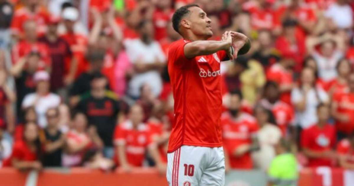 Internacional anuncia a renovação de contrato de Alan Patrick