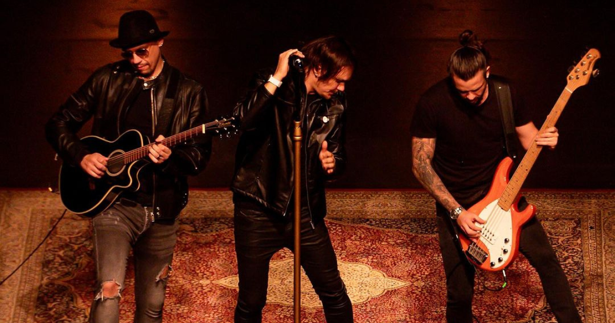 KLB faz três shows em formato unplugged em São Paulo
