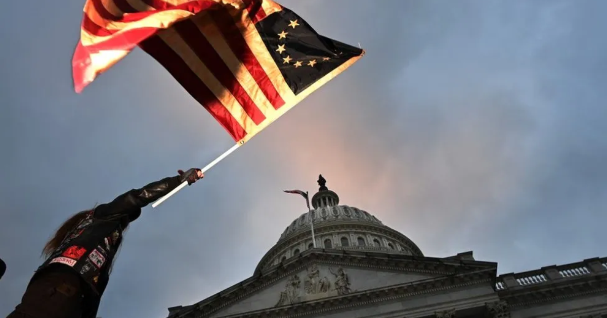 6 de janeiro: o dia que ainda divide os EUA, três anos depois