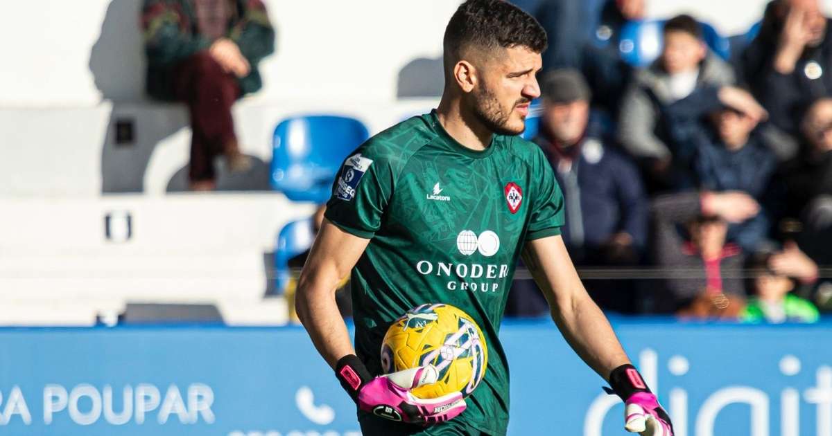 Homem do jogo, Arthur Augusto comemora boa fase pelo Oliveirense ...