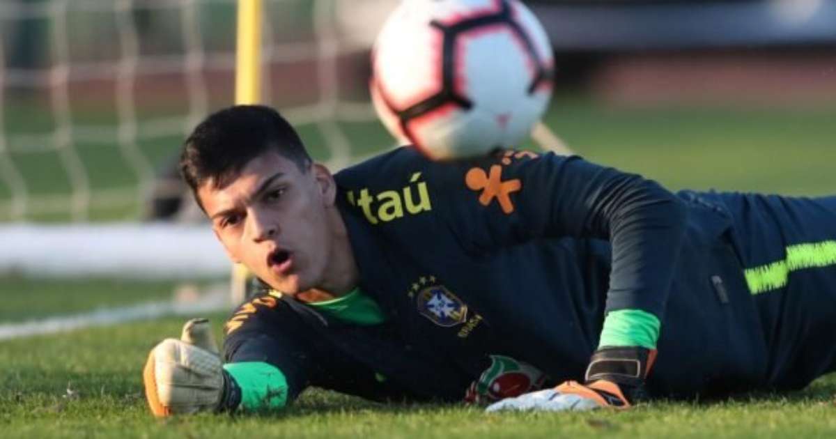 Carille descarta Grohe e coloca Gabriel Brazão na mira do Santos