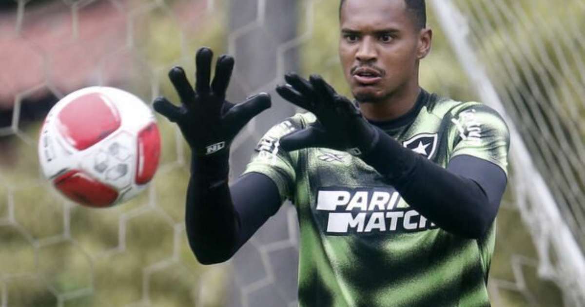 Botafogo divulga relacionados para encarar Boavista; John segue fora