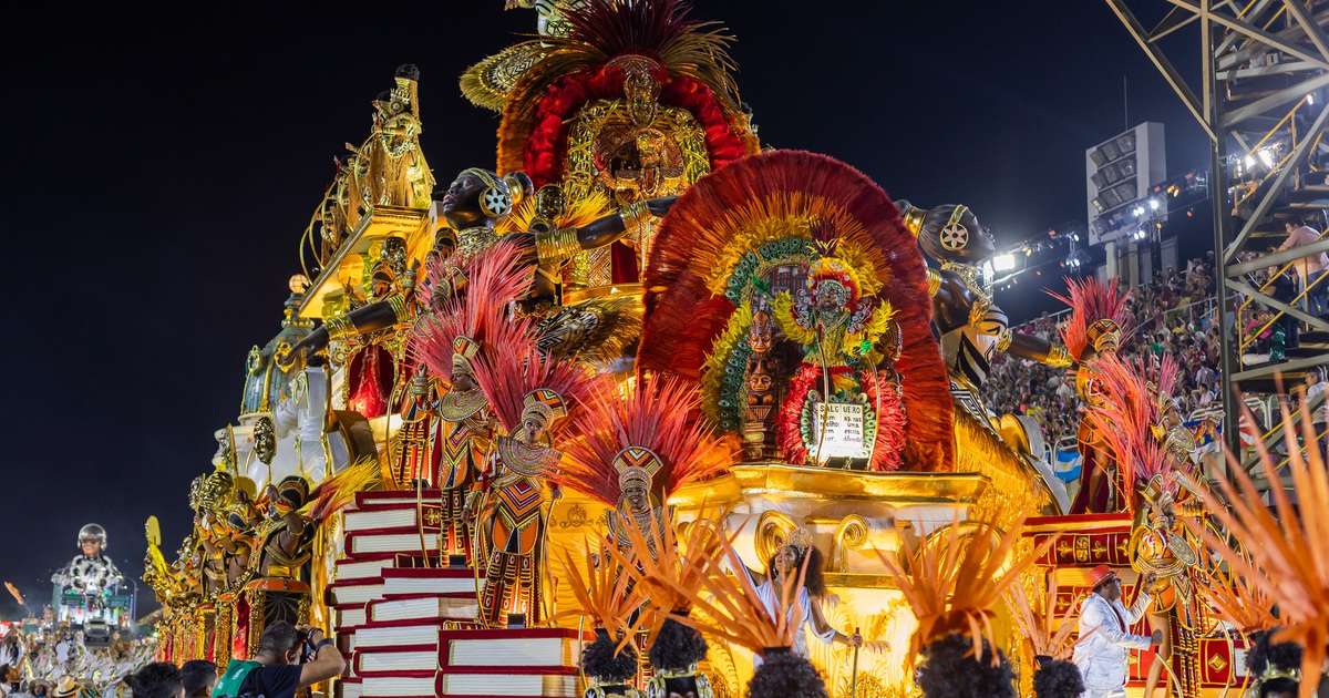 Relembre sambas-enredo que homenagearam indígenas