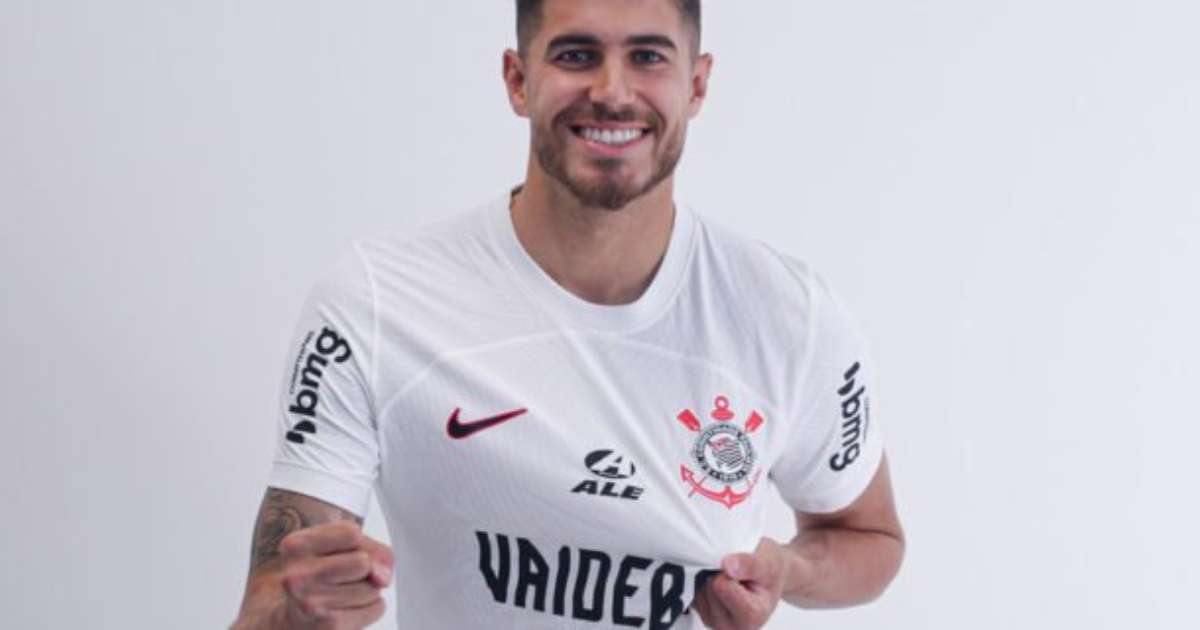 Corinthians anuncia Pedro Raul, que já pode estrear no domingo