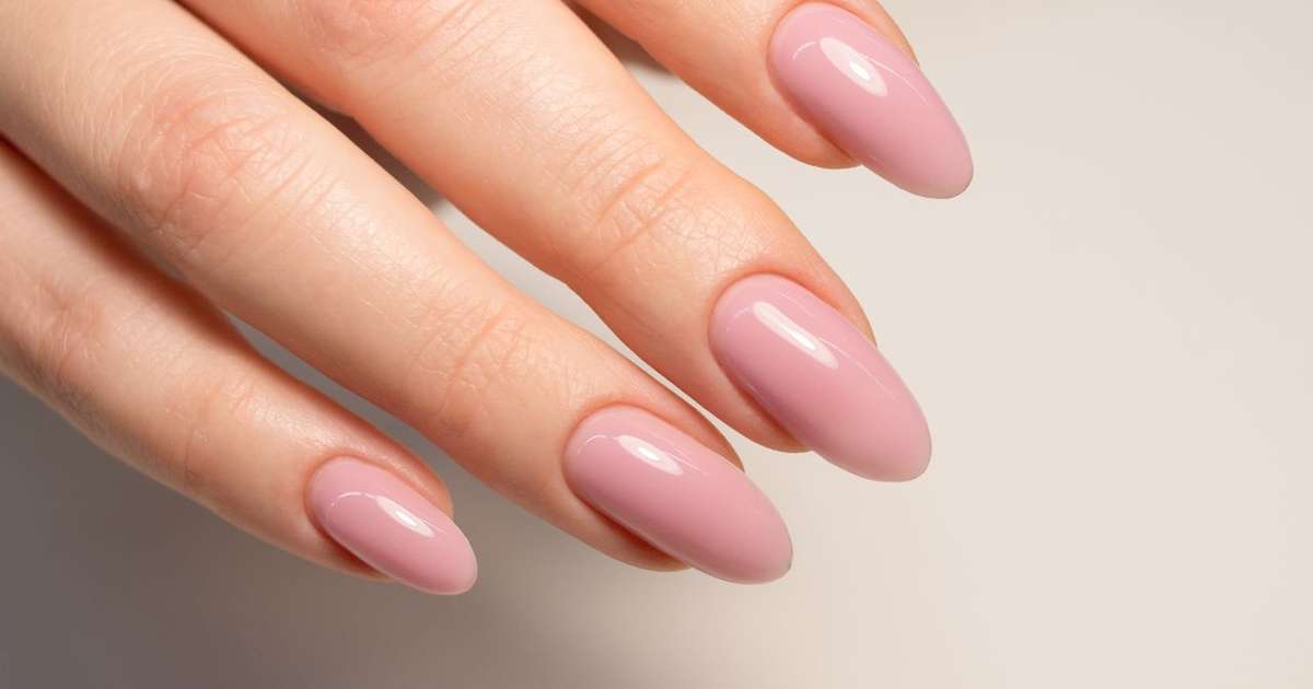 Unhas longas: descubra 3 técnicas e suas vantagens