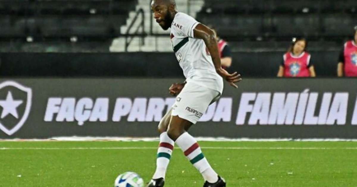 Manoel celebra volta ao Fluminense e relembra suspensão: 'Um baque'