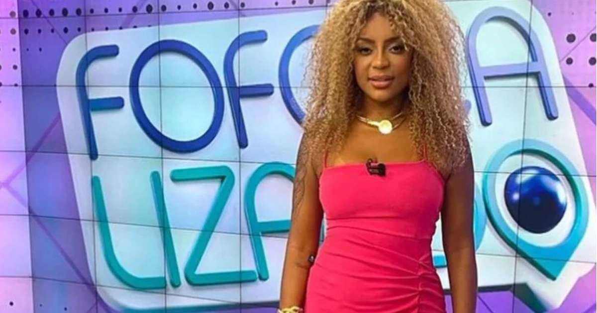 Cariúcha comemora posto de apresentadora do 'Fofocalizando'