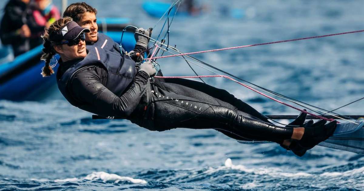 Martine e Kahena terminam Mundial de 49erFX entre as quatro primeiras