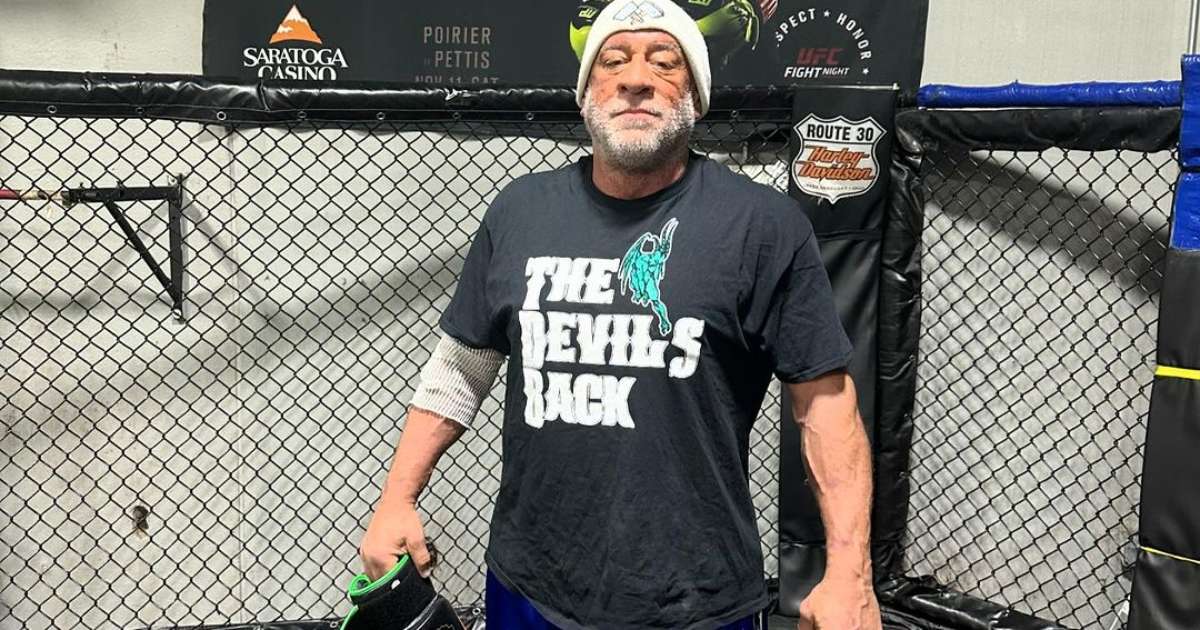 Lenda do UFC é colocado em coma após salvar família de incêndio