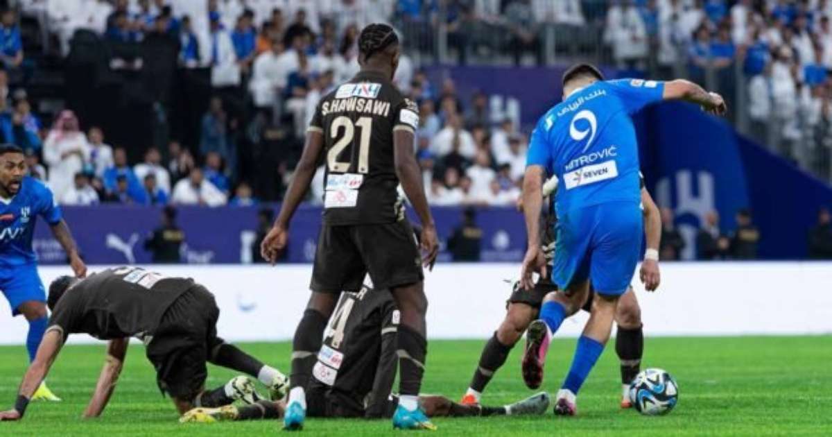 Michael marca nos acréscimos! Hilal amplia recorde de vitórias