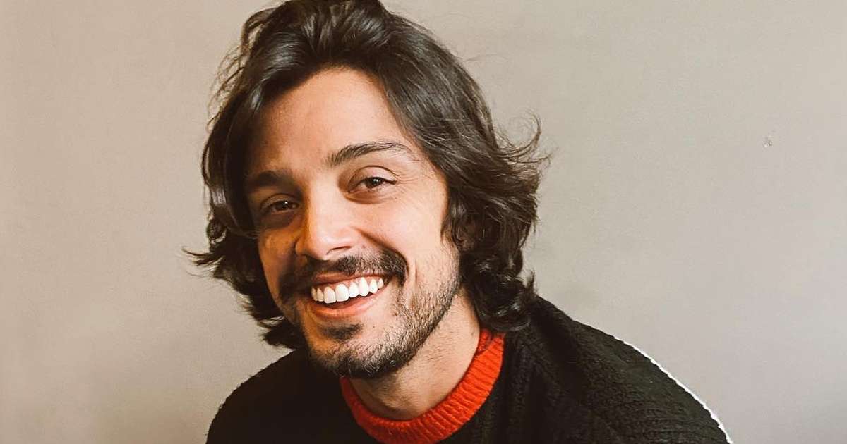 Rodrigo Simas enaltece atriz trans de 'Renascer': 'Avançar no tema'