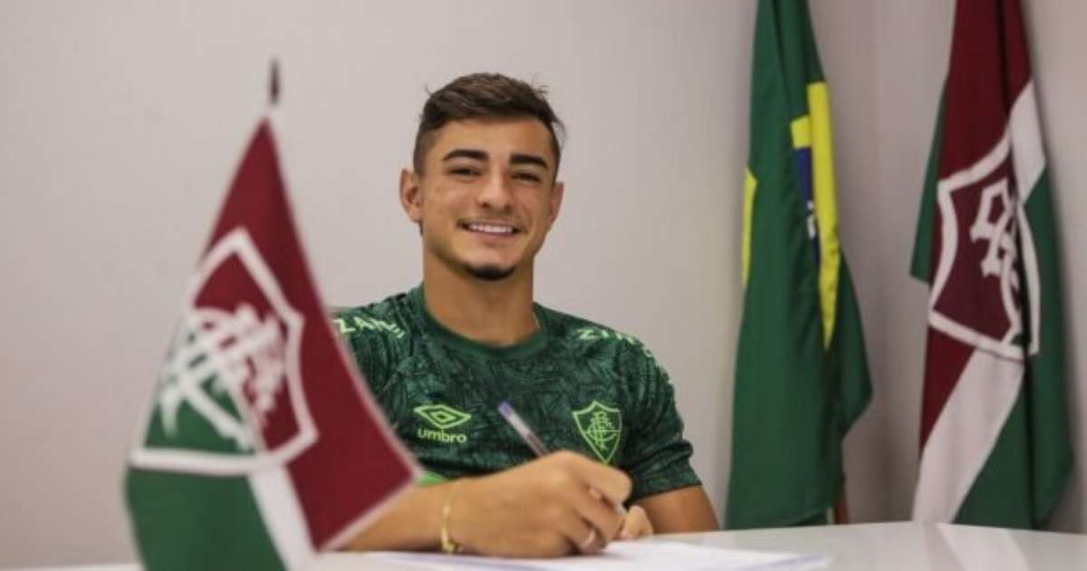 Fluminense acerta prorrogação do contrato de Felipe Andrade