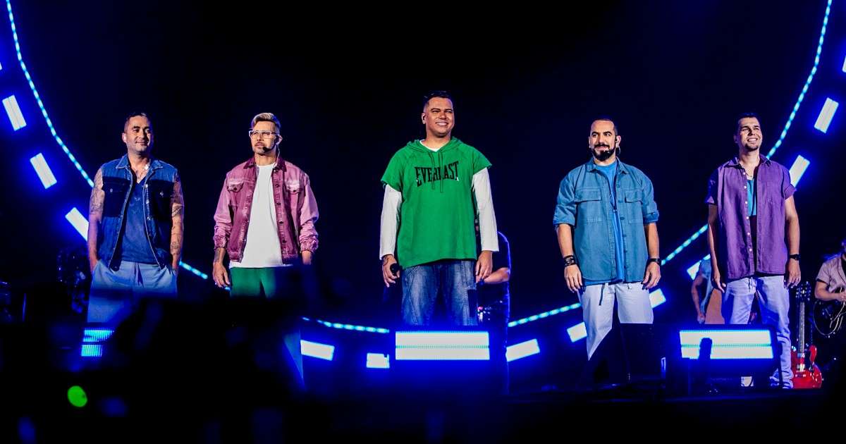 Sorriso Maroto lança single ao vivo "Boa Noite"