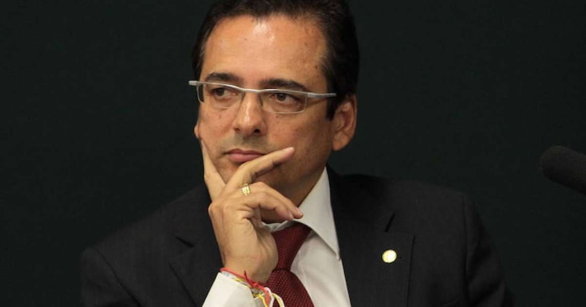 Quem é Protógenes Queiroz, ex-deputado com prisão decretada por ...