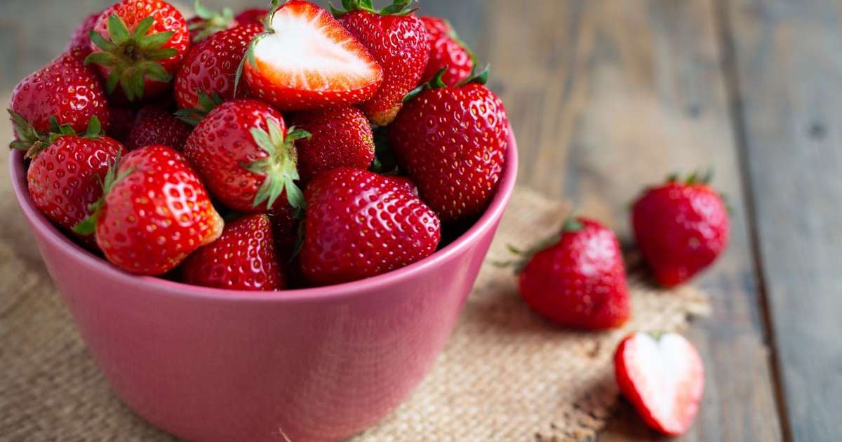 5 truques infalíveis para fazer o morango durar mais