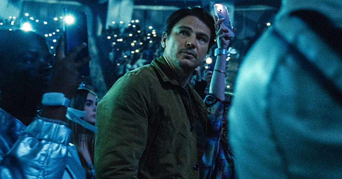 Trailer | Serial killer vai a show de cantora pop no novo terror de M ...