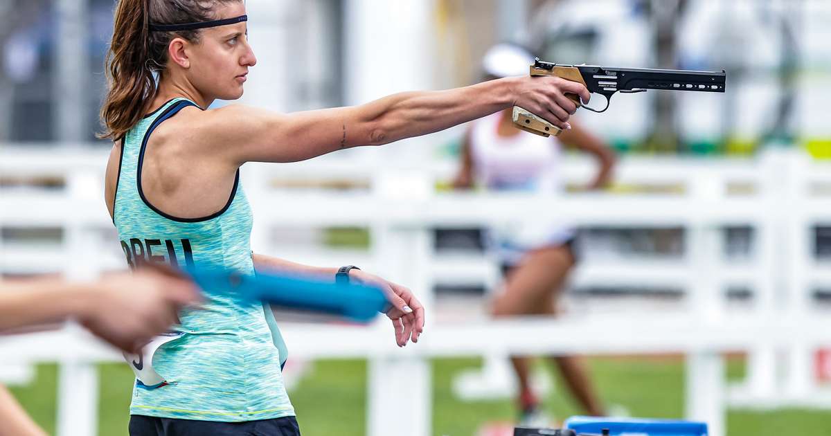 Isabela Abreu cai no quali da Copa do Mundo de Budapeste