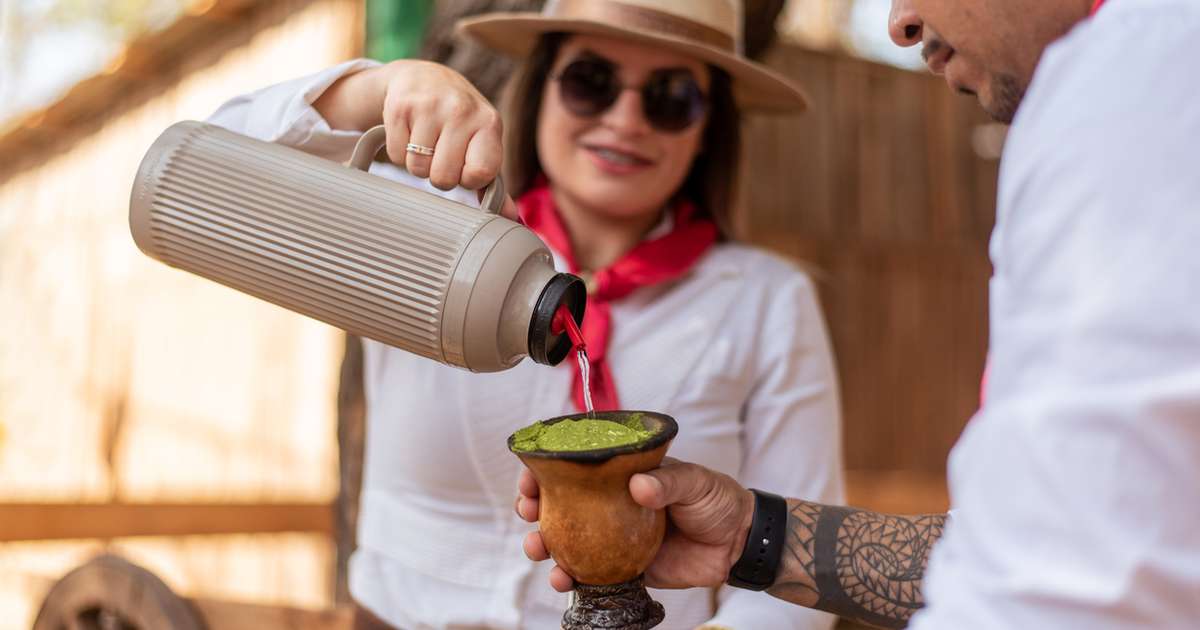 Dia do chimarrão: de onde surgiu a bebida, benefícios e como fazer