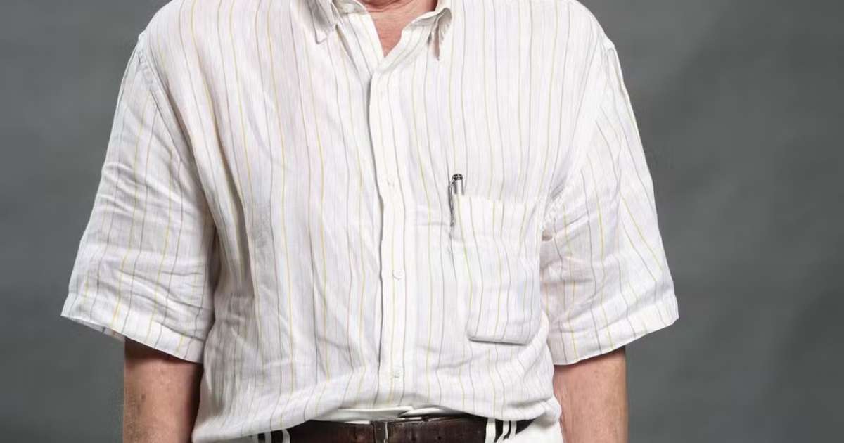 Morre José Santa Cruz, humorista e dublador icônico, aos 95 anos