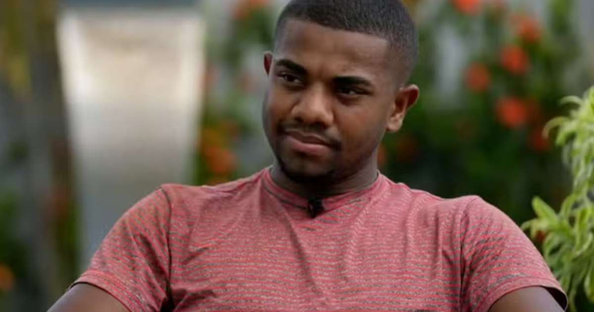 Novo rico! Davi posta foto em jet sky e web não perdoa: 'Melhor ator da ...