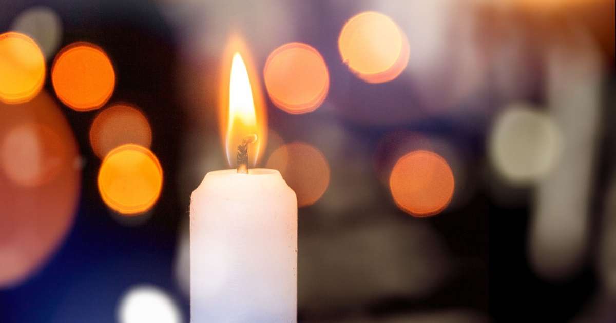 Descubra o poder das velas em rituais e orações