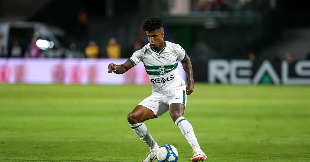 Avaí x Coritiba: Confira o provável time do Coxa