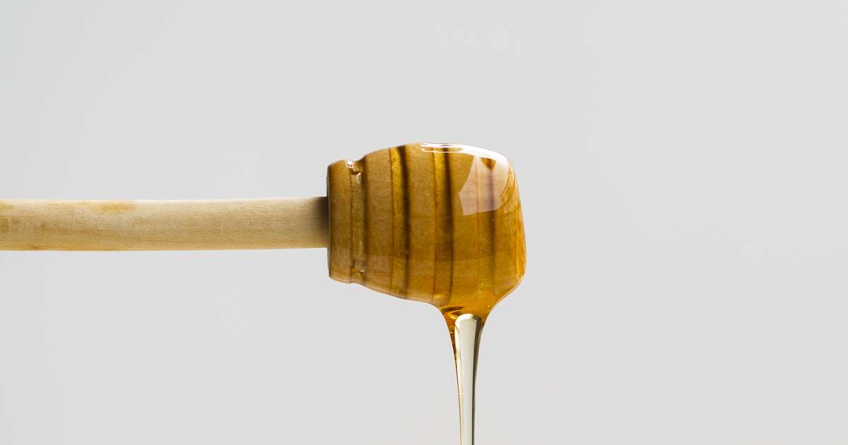 Descubra os segredos e benefícios do mel cru